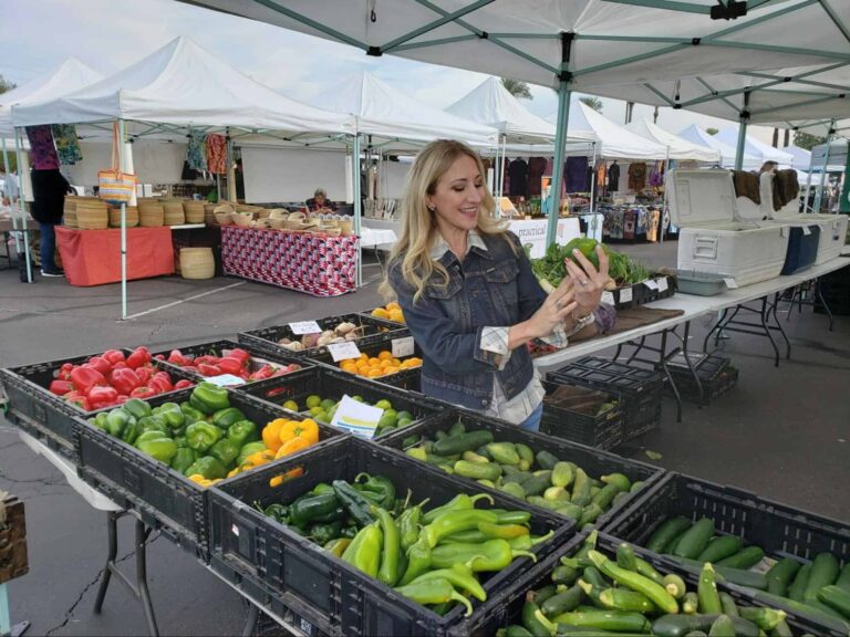 Your Guide to the 11 Best Farmers Markets in Phoenix [2026 ]