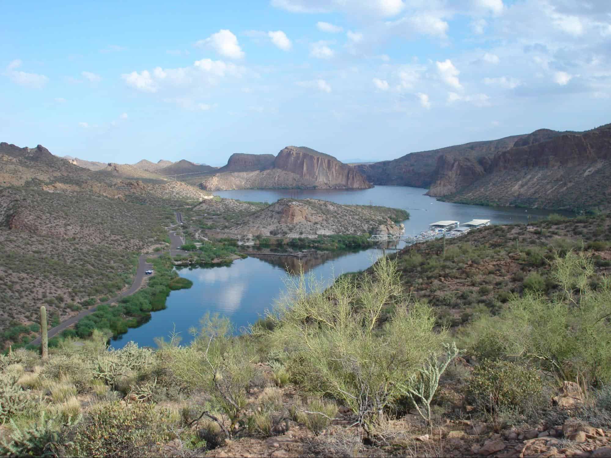 13 Stunning Recreational Lakes Near Phoenix [2026]