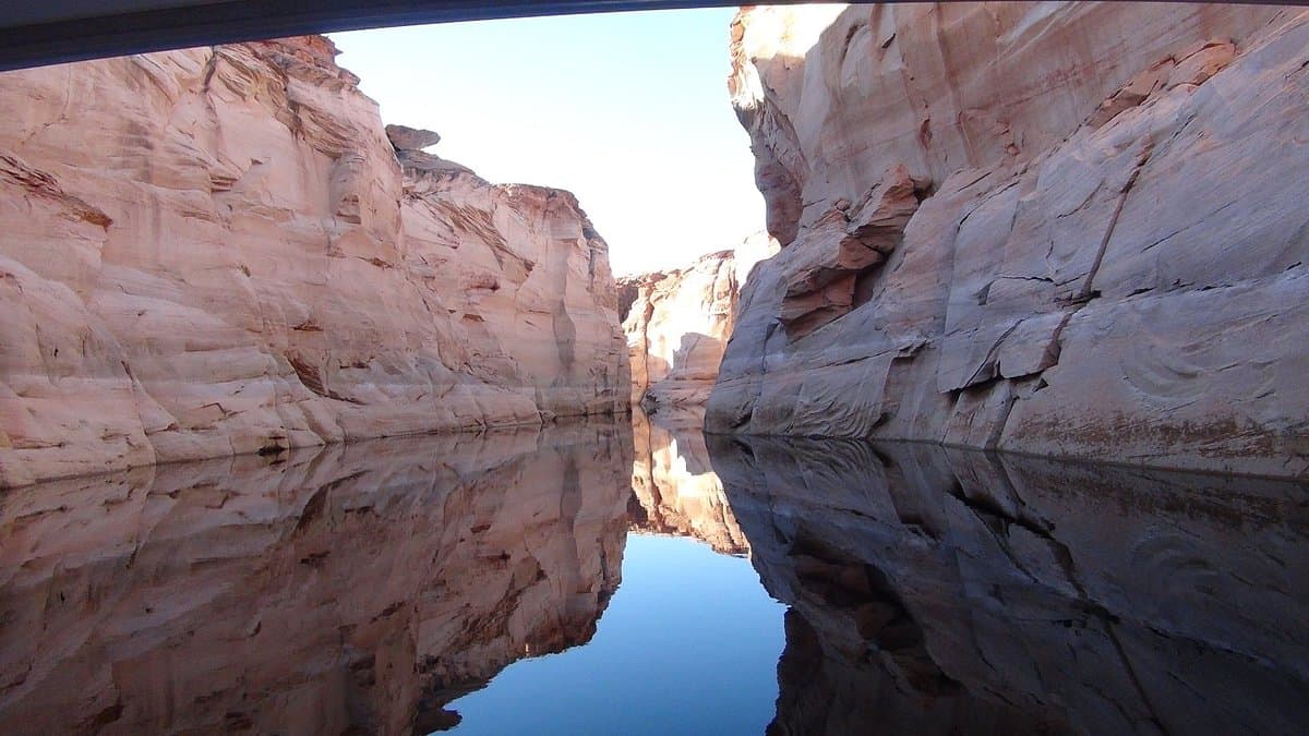 13 Stunning Recreational Lakes Near Phoenix [2026]
