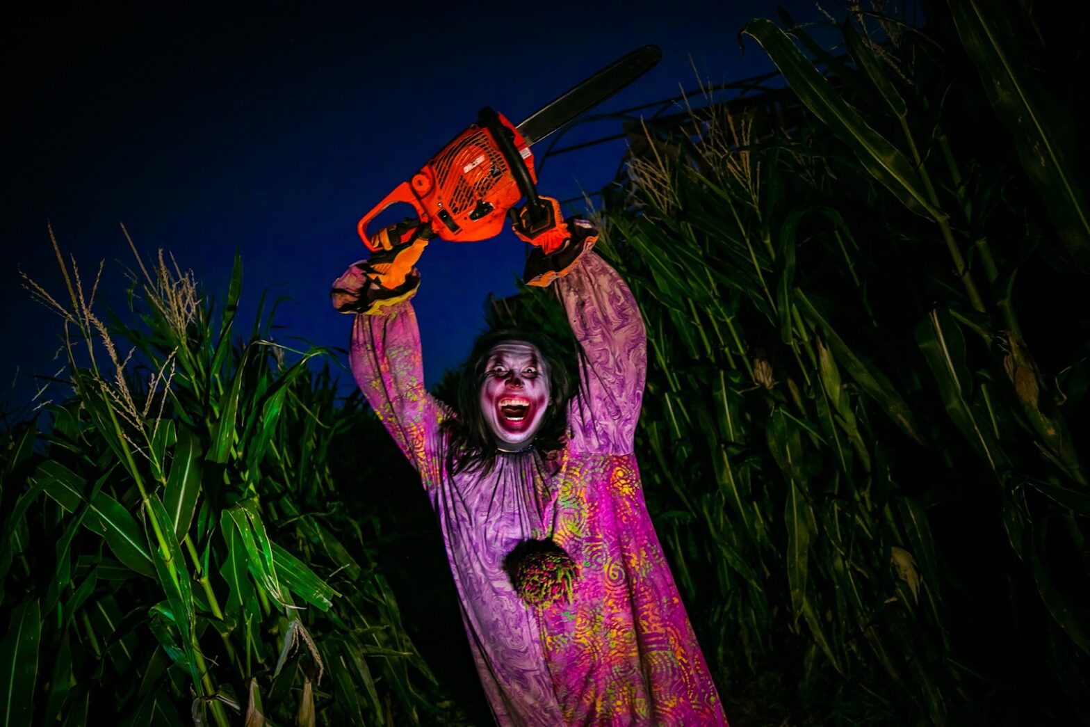 The 13 Spookiest Haunted Houses in Phoenix [2026 ]